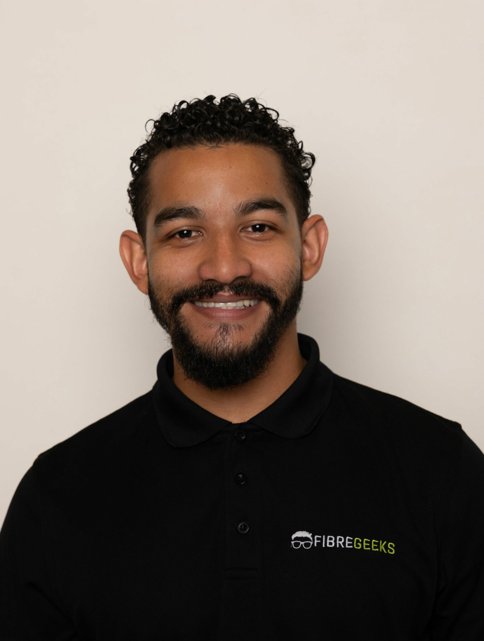 Meet the FibreGeeks Team: Experts in Fibre Installation