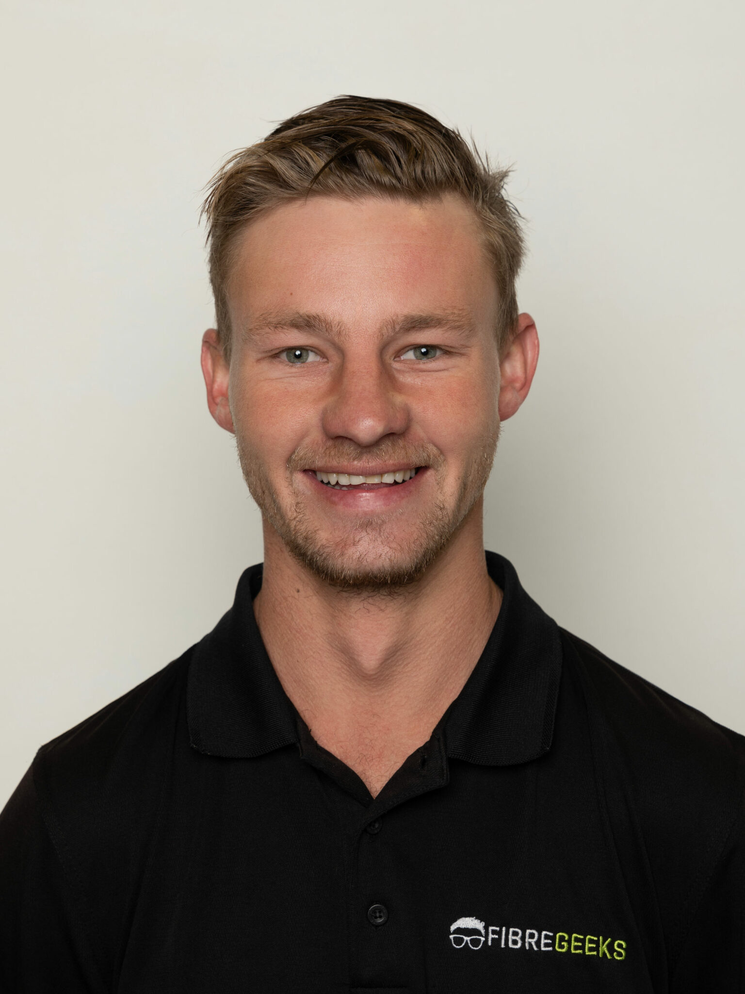 Meet the FibreGeeks Team: Experts in Fibre Installation